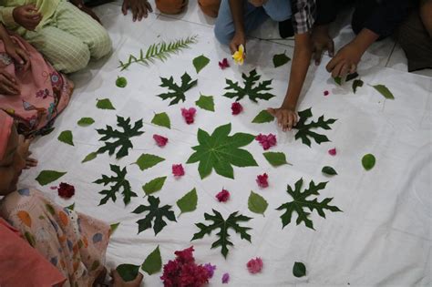Siswa Berlian School Praktik Ecoprint Di Mug Dan Kain Pwmuco