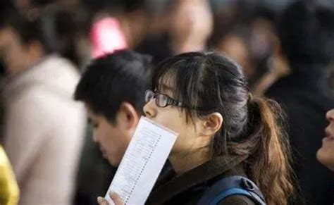 女子应聘行政岗被告知只要单身 Hr：希望全身心投入工作凤凰网