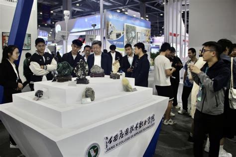 我校一批科技成果亮相江西高校第四届科技成果对接会 新闻网 江西应用技术职业学院