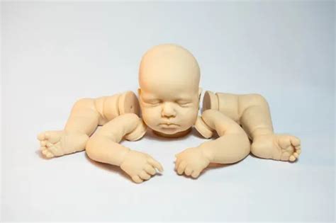 Kit Reborn Molde Lou Lou Olhos Fechados Frete Grátis