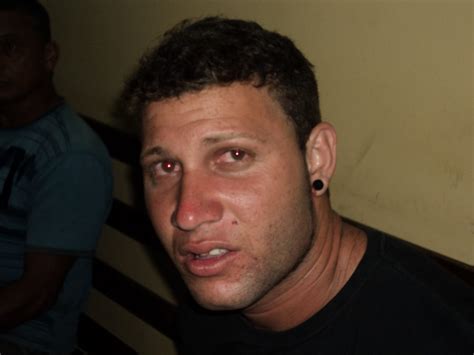 Gurupi Diário Jovem é Preso Por Porte Ilegal De Arma E Suspeita De Roubo