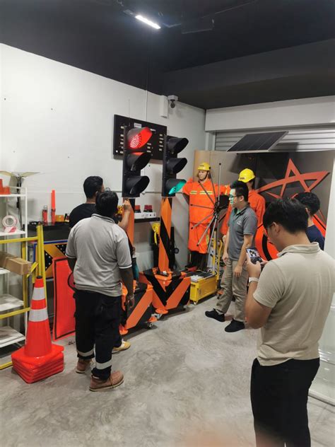 Singtech On Linkedin Trafficlightsolutions Customerempowerment Singtech