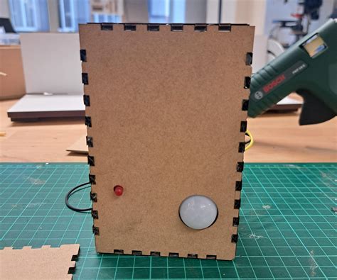 Bewegingsdetector Met Alarm Microbit 6 Steps Instructables
