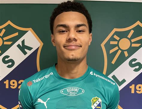 Ny Striker Tar Plats I Truppen Ljungskile Sk