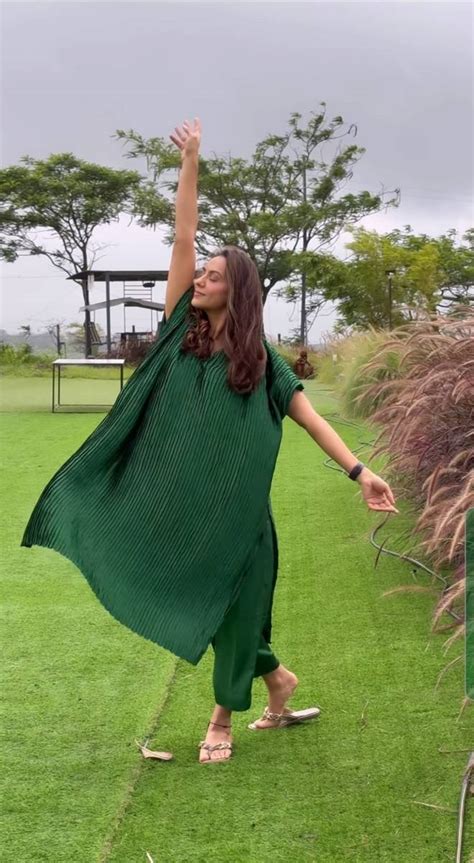 Priya Bathija Feet 53 Photos