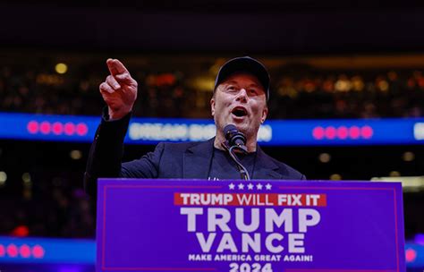 Трамп в случае победы пригласит в администрацию Кеннеди младшего и Маска