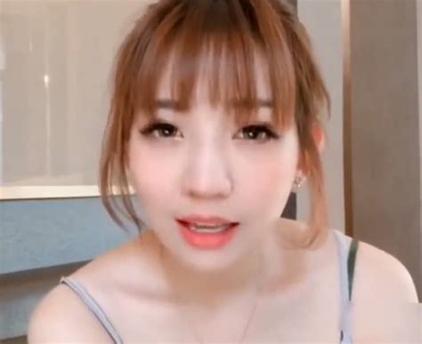 今天玩點不一樣的情趣用品 國產自拍 免費情色成人視頻