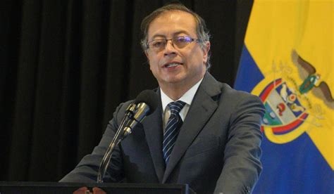 Encuesta Invamer Petro Registra Leve Mejora En Aprobación De Colombianos