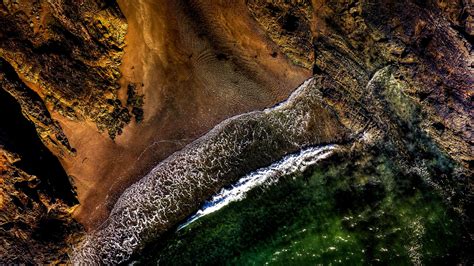 Summer Waves — Catchavista