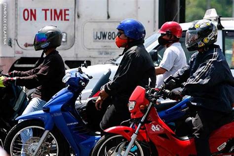 Some Pinoy Drivers Prefer Habal Habal