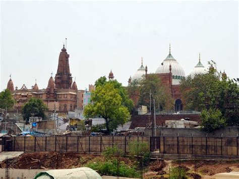 Krishna Janmabhoomi Shahi Eidgah Dispute Sc Expresses Disinclination