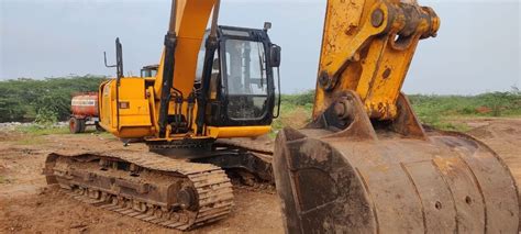 Jcb Js 220 Lc Excavator 170hp At ₹ 3300000 In Nagapattinam Id