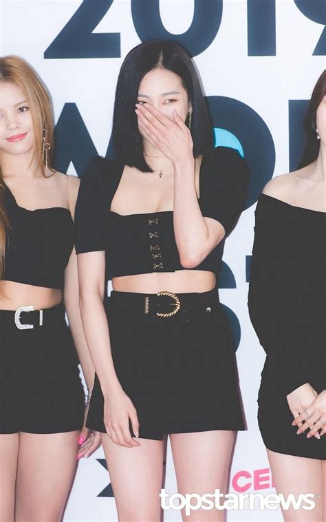 Pin By JENNIE On YEEUN Kpop Girls Stage Outfits Clc
