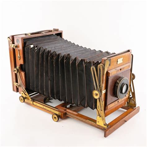 Sold At Auction Sanderson Half Plate Mahogany Brass Field Camera