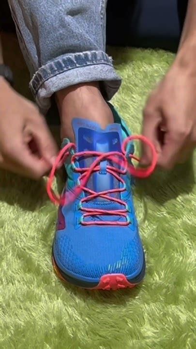 러너스 루프 묶는 법 고져스한 신발 팝니다 제품 정보신발 알트라 몽블랑 블루 Youtube