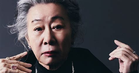 77세 윤여정 은퇴 고민했는데 책 1시간도 못 읽어 [인터뷰]