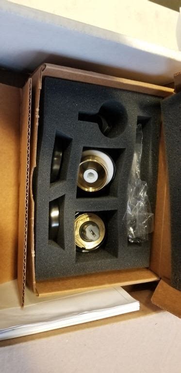 Delta Monitor 18 Jetted Shower Trim With Cartridge And Body Spray