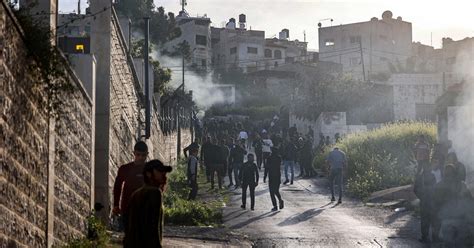 الجيش الإسرائيلي يقتل 4 فلسطينيين في اقتحام لمخيم جنين الشرق للأخبار
