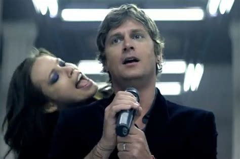 Matchbox Twenty Perform ‘shes So Mean On ‘ellen