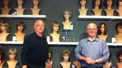 Knippende Kappende Broers Veertig Jaar Samen Kapper Omroep Brabant