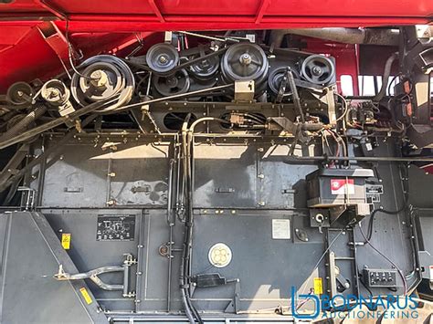 2012 Massey Ferguson 9795 Combine Bodnarus Auctioneering
