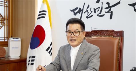 신년인터뷰 배한철 경북도의회 의장 인구감소 선제 대응 적극 협력