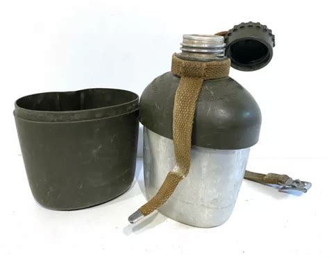ANCIENNE GOURDE MILITAIRE Housse Armée Allemande Post ww2 EUR 10 00