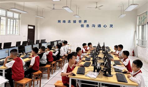喜报｜我校学子在第15届蓝桥杯省赛中喜获佳绩参赛全国性邹皓瑄