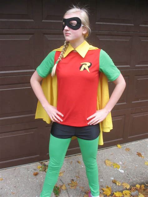 Female Robin Costume