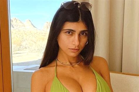 Mia Khalifa How Much Mia Khalifa Earned In Her Porn Career Actress