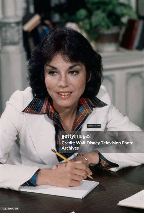 Zohra Lampert Appearing In The Abc Tv Series Mixed Nuts Episode