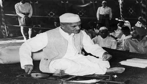 On Lal Bahadur Shastris Birth Anniversary Son Remembers His Last