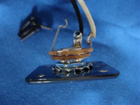 Review Agile Al 3100 Blue Flame Slim Bk Hw Guitarristas