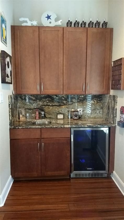 Game Room Bar With Full Height Splash Transitional Home Bar
