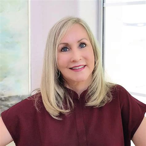 The Cosmetic Laser Center Team Meet Dawn Powell