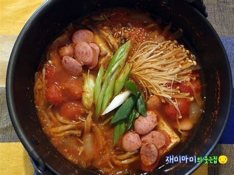 소세지찌개부대찌개 보다 끓이기 쉽고 부대찌개 만큼 맛있다