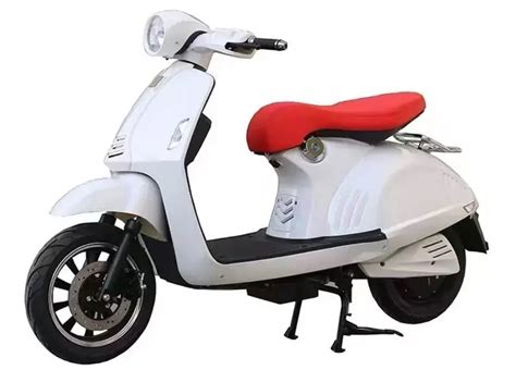 Jual Sepeda Motor Listrik China Model Vespa Mege BYQ Pusat Sepeda Listrik