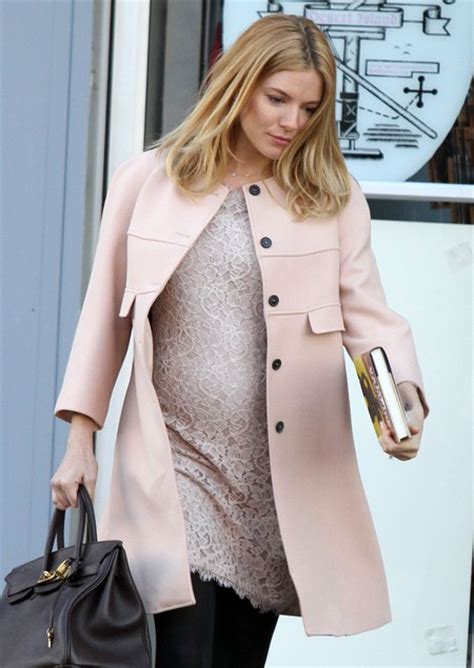 Pregnant Sienna Miller Hates The Gym So Is Trying Pregnancy Yoga Celeb Baby Laundry