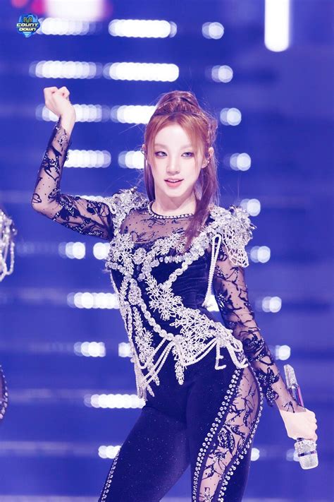 240201 Gi Dle Yuqi Super Lady At M Countdown Kpopping