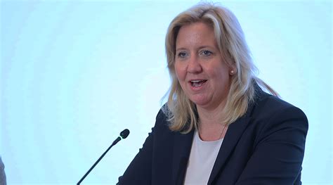 Ines Claus Mit 93 9 Prozent Zur Fraktionsvorsitzenden Bestellt