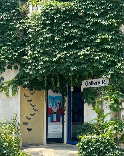 식당 마요네즈 7월 25일 지난 6개월간 벌었던 수익에 대한 세금을 내고 애들 월급까지 보내고 나니 많이 가벼워진 내 통장 캬캬 사업이 이런 것 아닐까