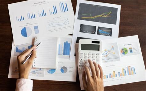 Understanding Bootstrapping Key Strategies And Pros Cons Vyde