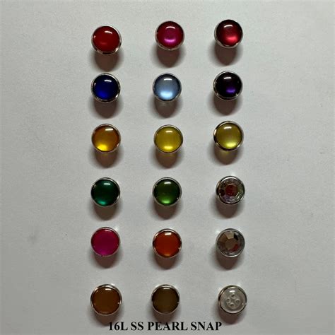 Multicolor Snap Buttons 16 And 18l Size Capacity 16 L At ₹ 95 Piece
