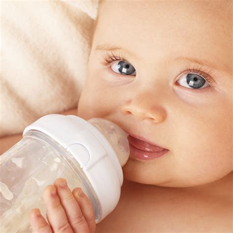 Laitssentiel Pour Bébé Lait Maternel Vs Lait Artificiel