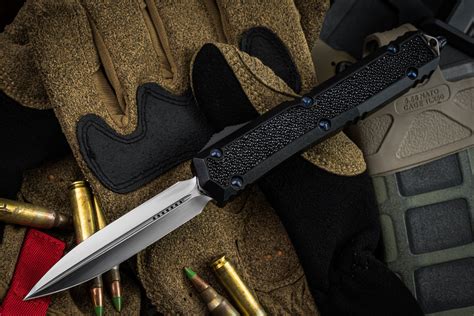 Microtech Makora Knives