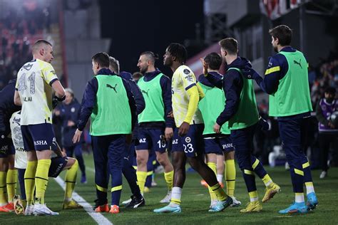 Fenerbahçe Ümraniyesporu Son Dakika Golüyle Yendi