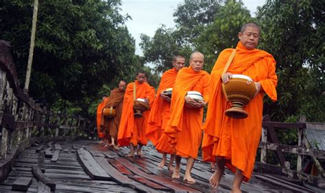 Purging The Thai Sangha New Mandala