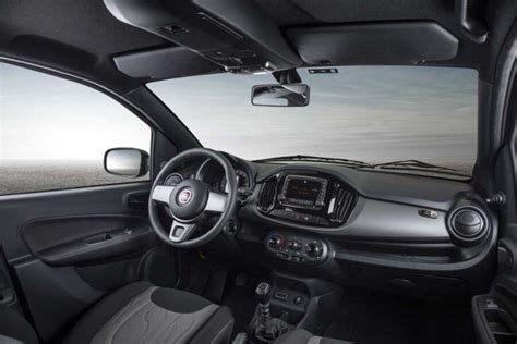 Tchau Uno série especial Fiat Uno Ciao marca despedida do modelo após