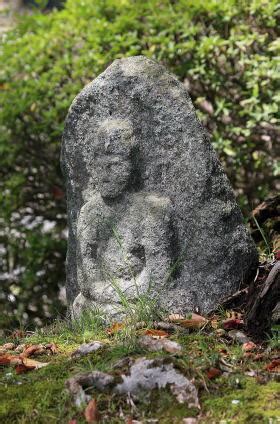 大沢池石仏群