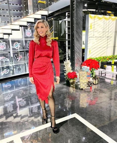 Laura Rutledge Rcelebnylons